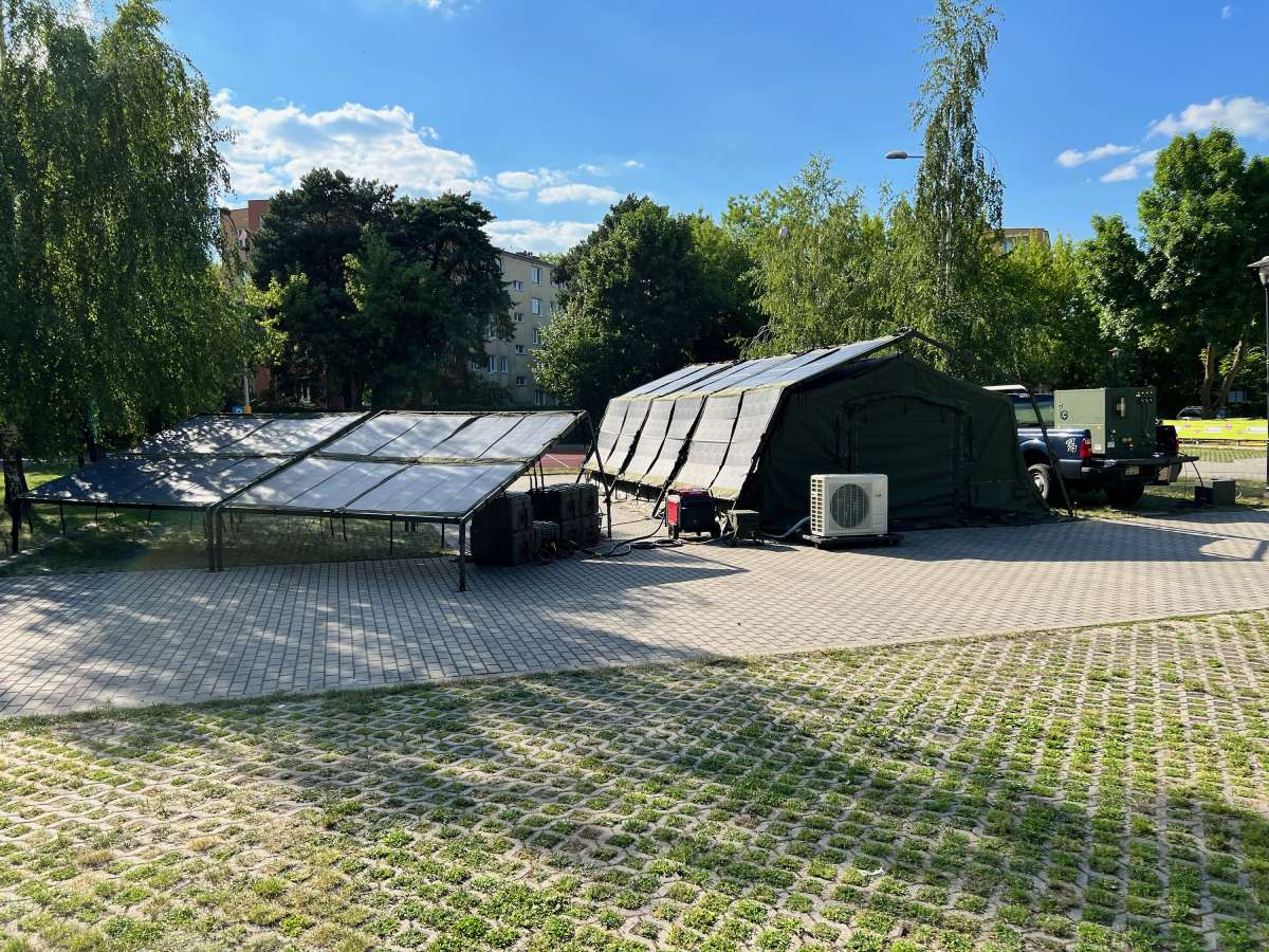 mobile solar tents - pvilion
